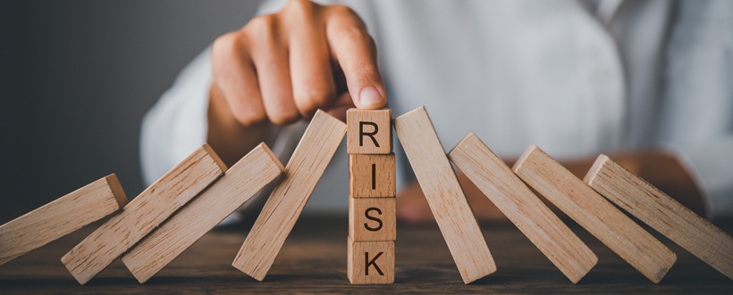 Riesgo inherente: definición, ejemplos y diferencias con el riesgo residual